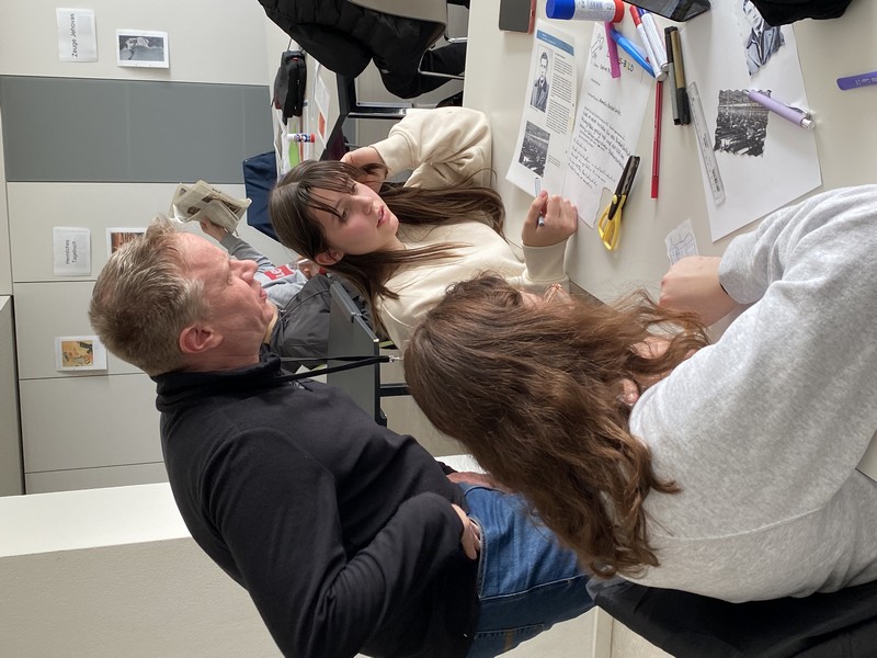 Die Klassen 8b und 8dM im Konzentrationslager Flossenbürg